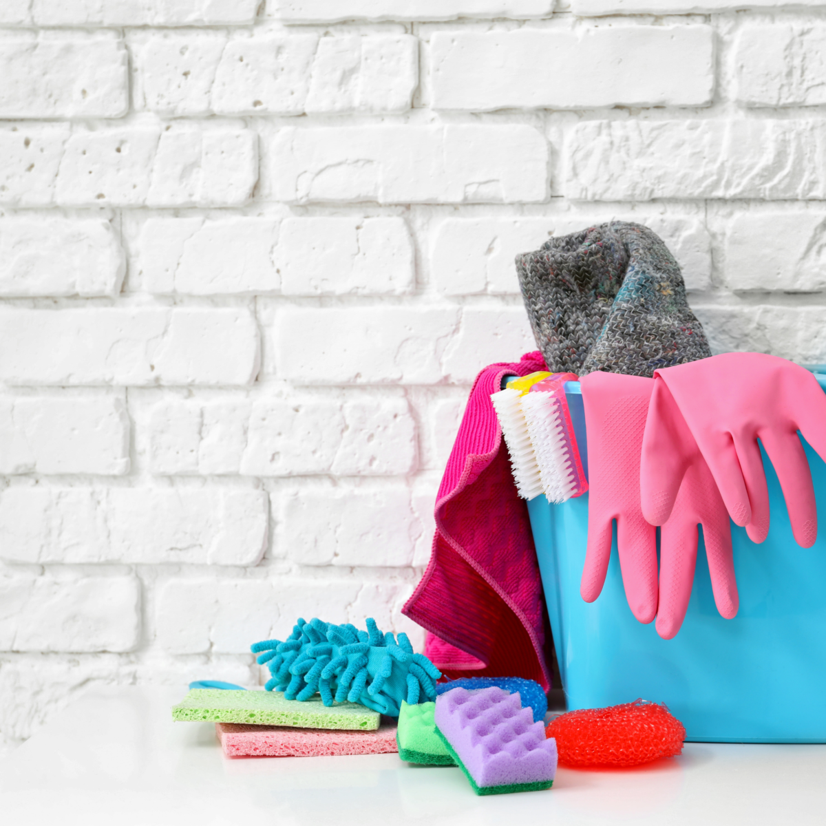 10 Easy Spring Cleaning Tips for Busy Moms in 2024 ⋆ One Top Knot Mama